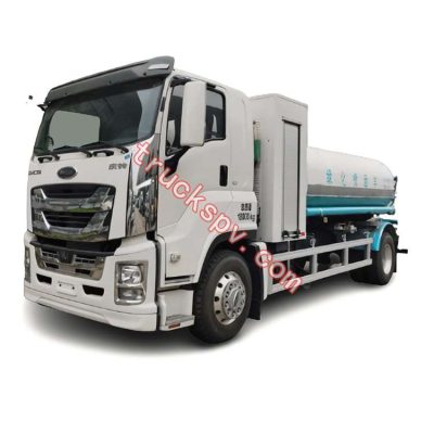 4x2 GIGA ISUZU water sprinkler tank truck - truckspv